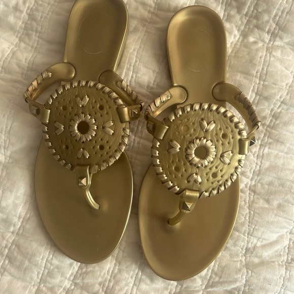 Lands' End | Shoes | Gold Rubber Medallion Flip Flop Sandal 85 | Poshmark